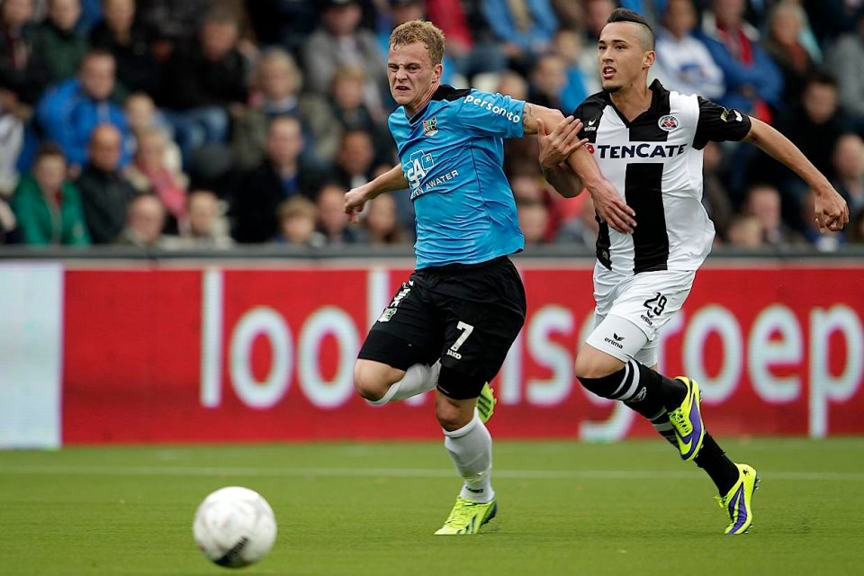 N.E.C. - Christoph Hemlein mist N.E.C. - sc Heerenveen