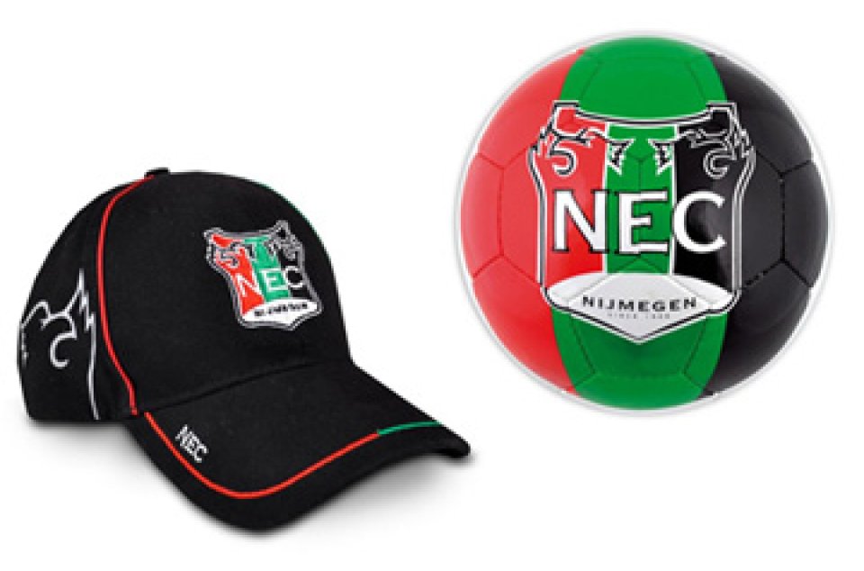 N.E.C. - N.E.C. cap en bal deze week extra voordelig