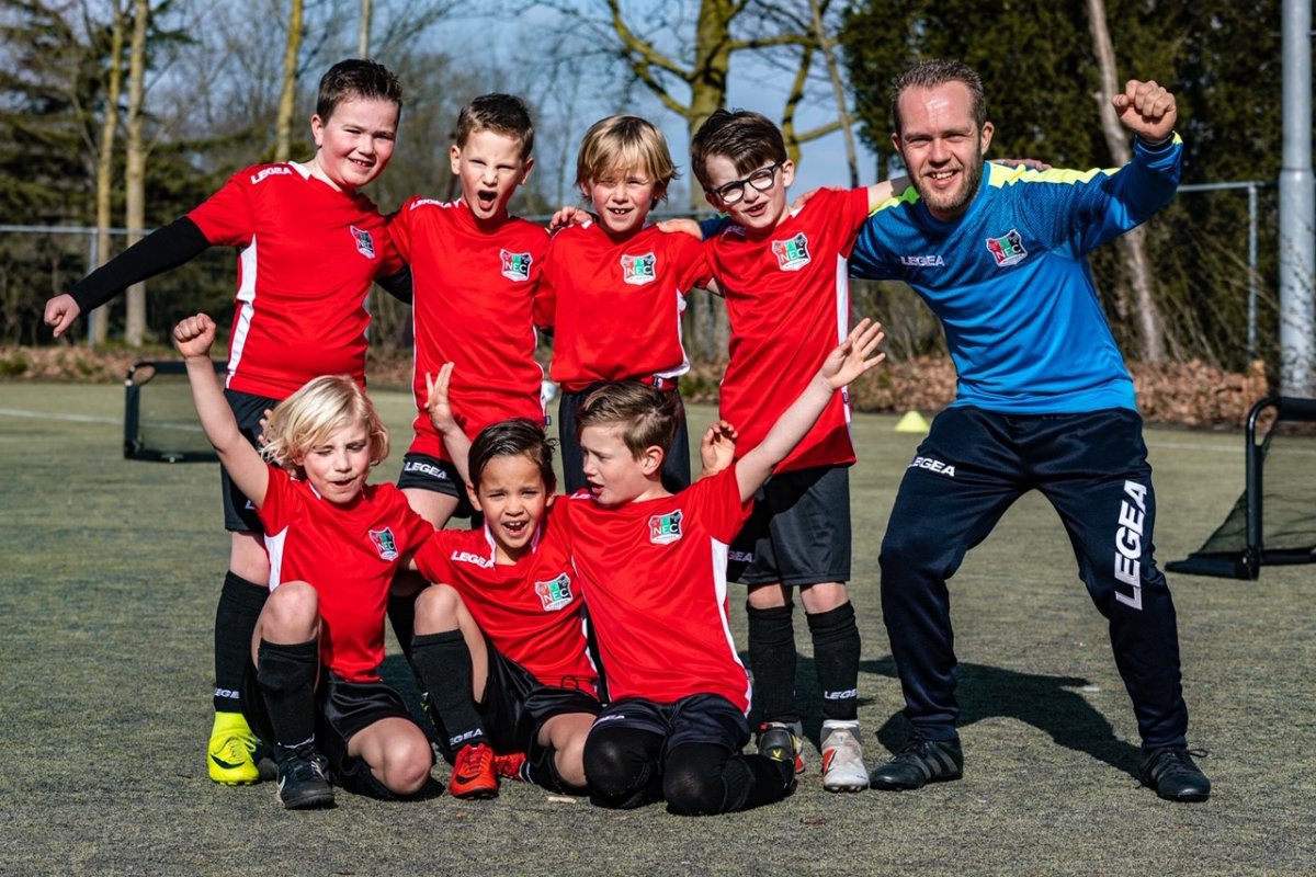 N.E.C. - Kom jij naar het N.E.C. Voetbalkamp over 4 weken?