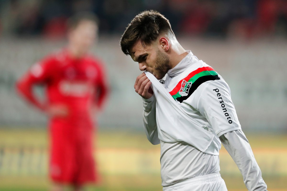 N.E.C. - Contract Sabak per direct ontbonden