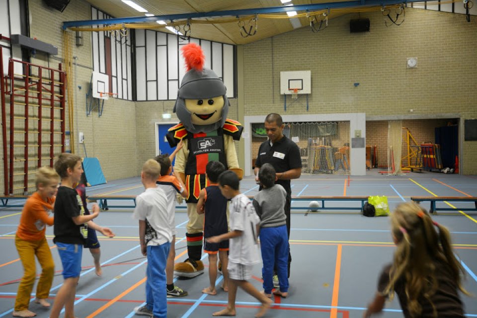 N.E.C. - Scoren voor Gezondheid: Basisschool'de Luithorst'