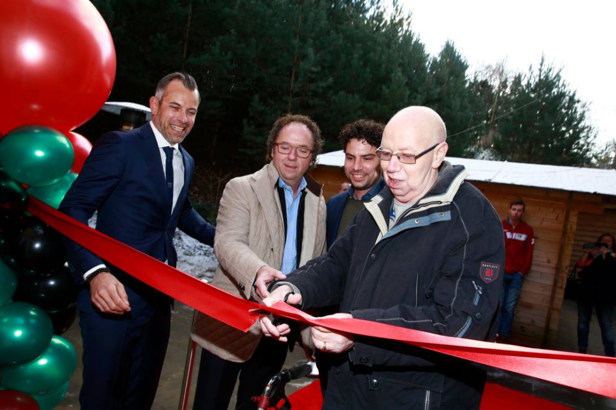 N.E.C. - N.E.C. TV: Opening Supportershome De Schup