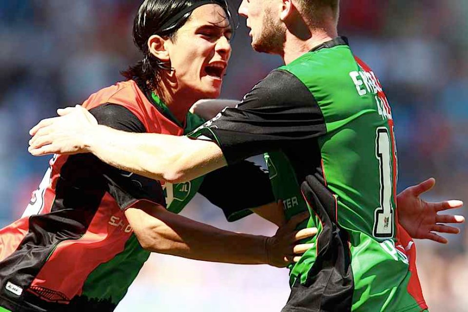 N.E.C. - Navarone Foor met Nederlands Beloftenelftal naar Turkije