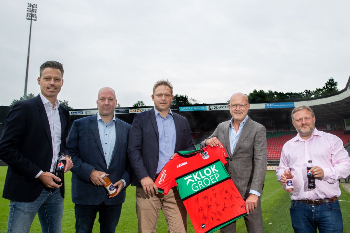 N.E.C. - N.E.C gaat samenwerking aan met Vrumona